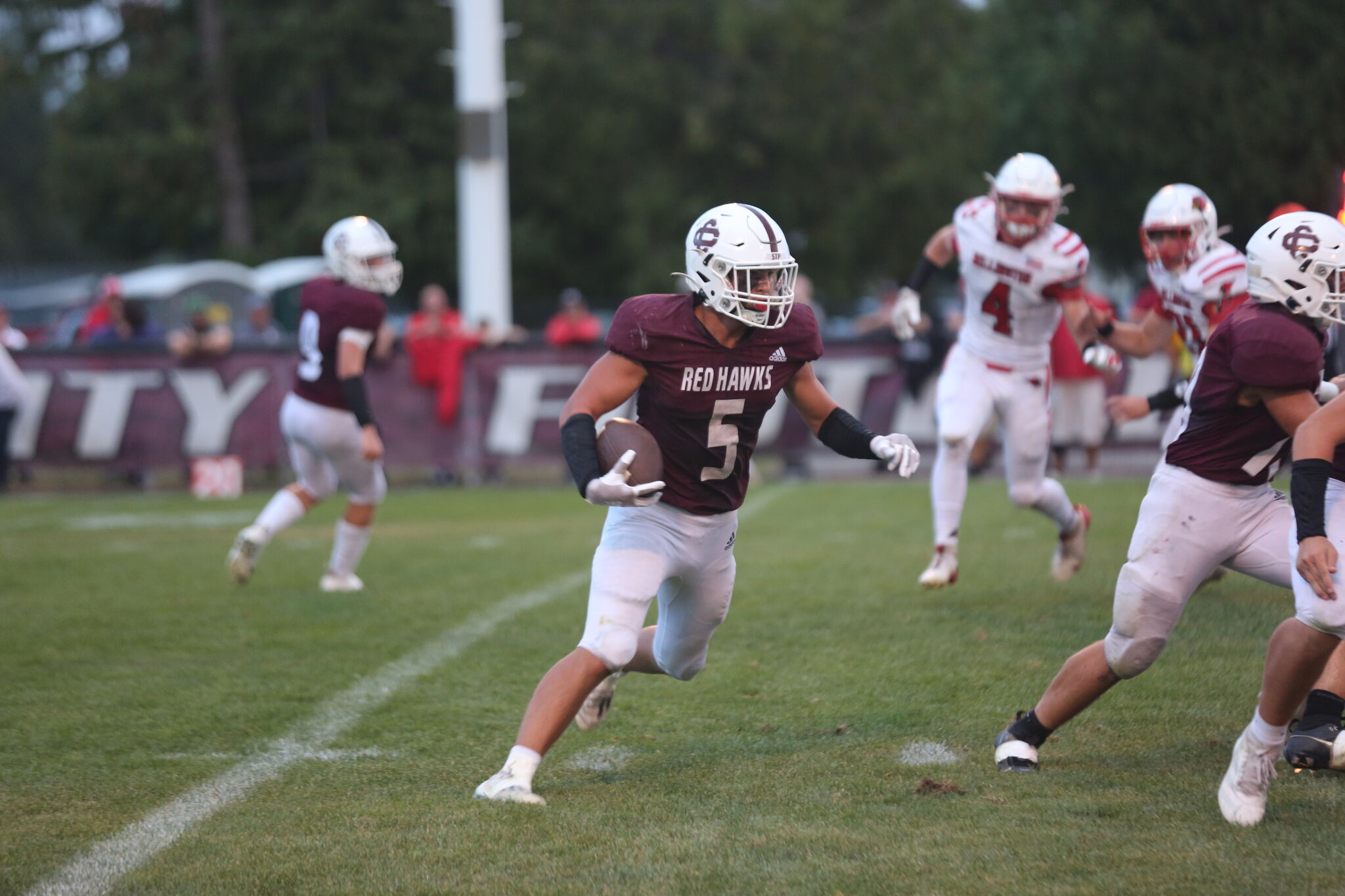 Cass City's Wallace scores 4 TDs, Red Hawks defeat Chargers