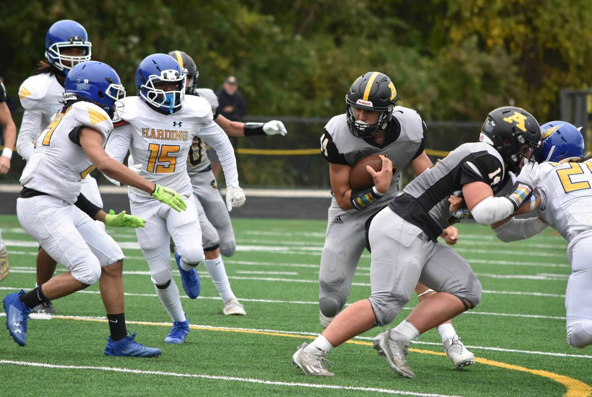 New Haven Gridiron Club to honor Levi Jackson All-Area Football Team