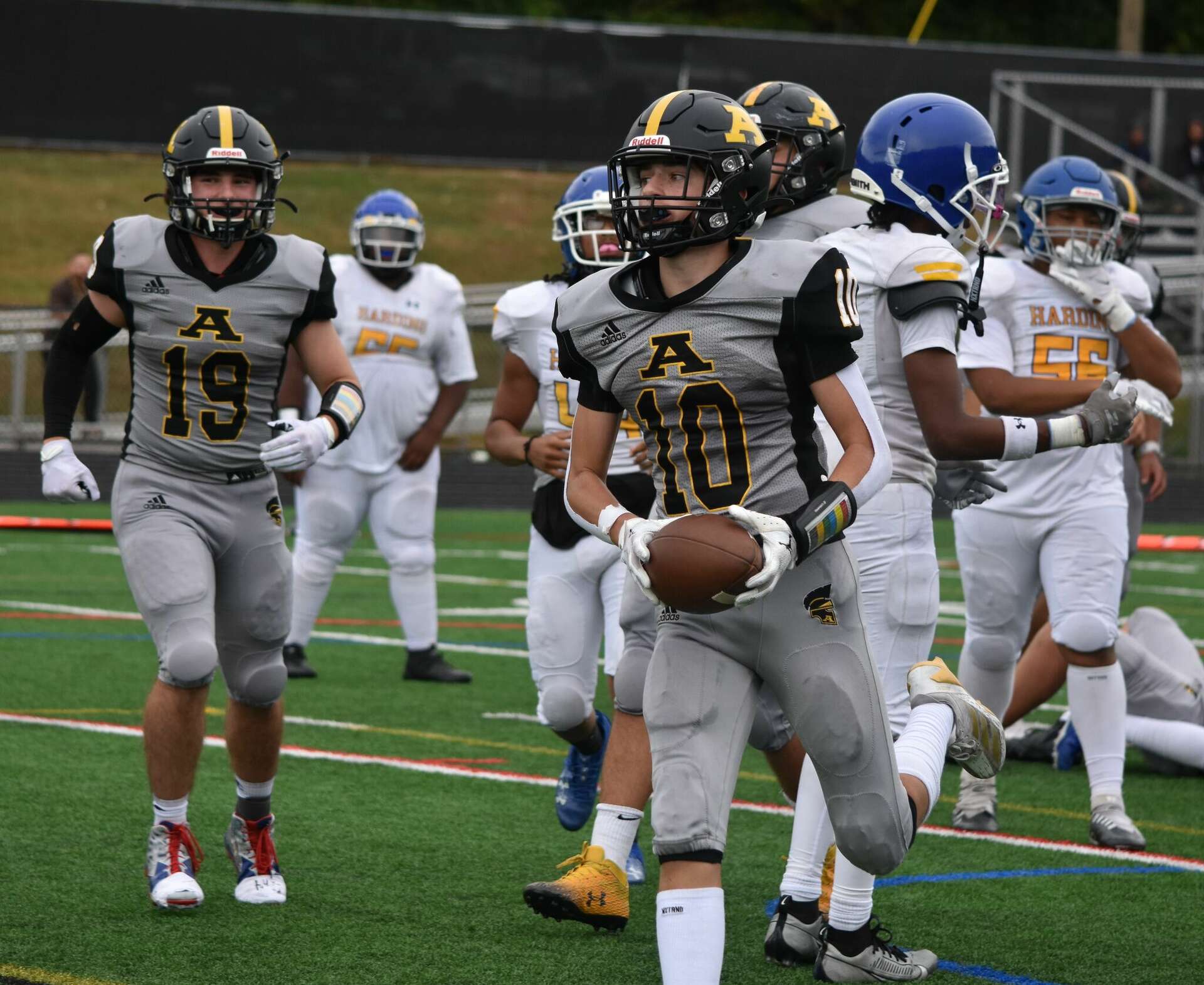 The Connecticut high school football roundup for Week 2