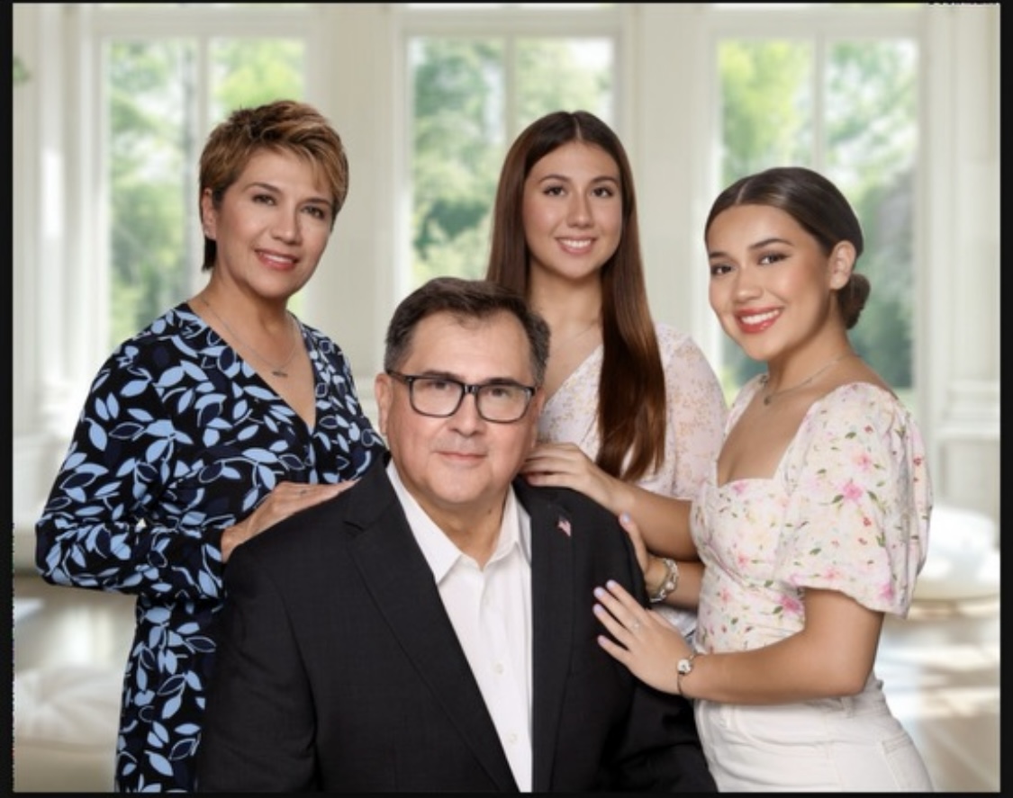 Garza officially announces campaign for Council seat in District IV