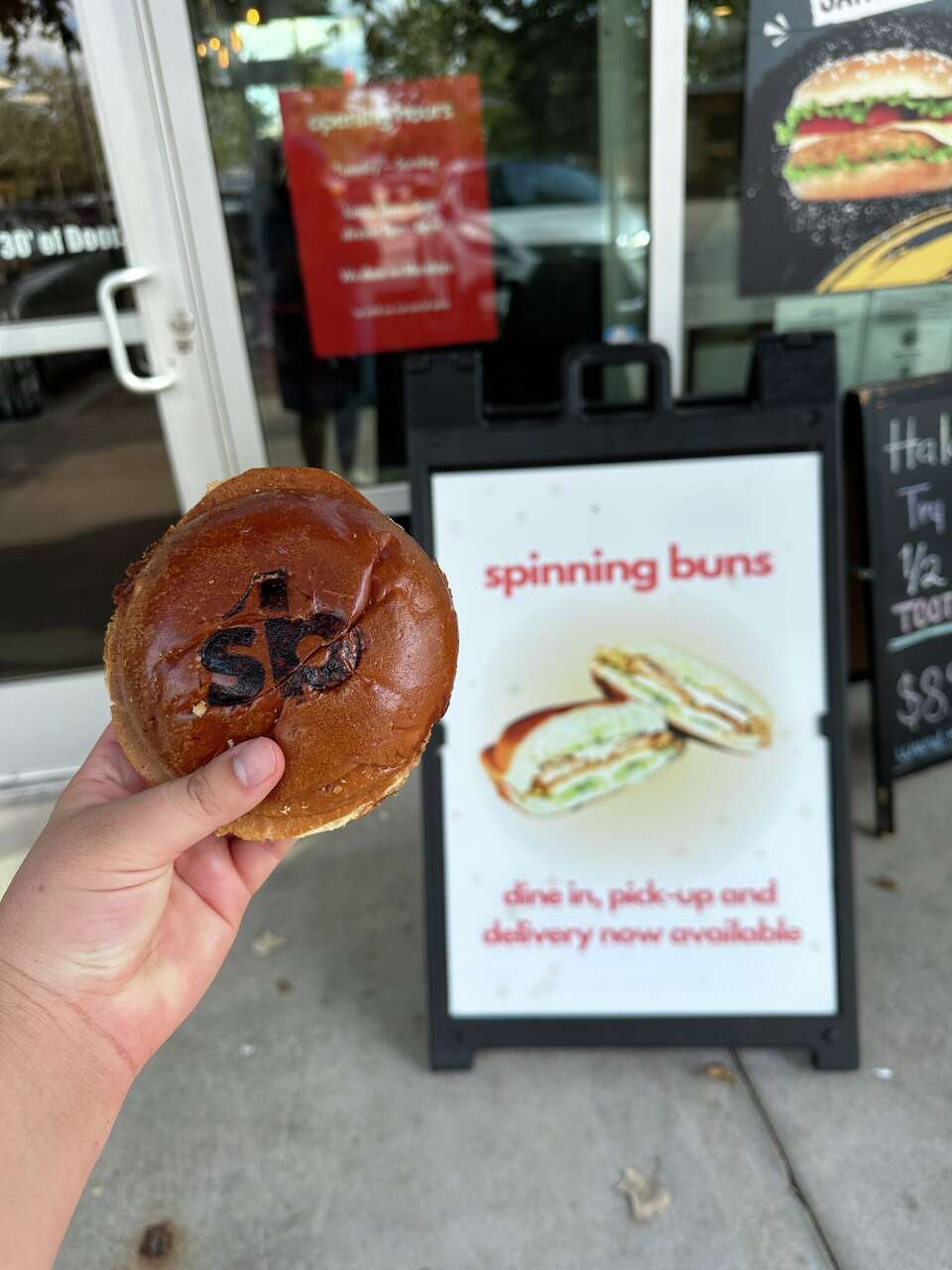 Austin welcomes Korean 'UFO' burgers from Spinning Buns