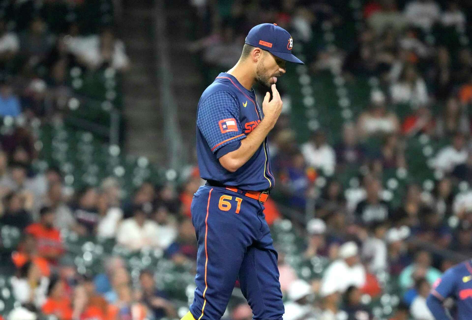 Houston Astros drop series opener to Seattle Mariners
