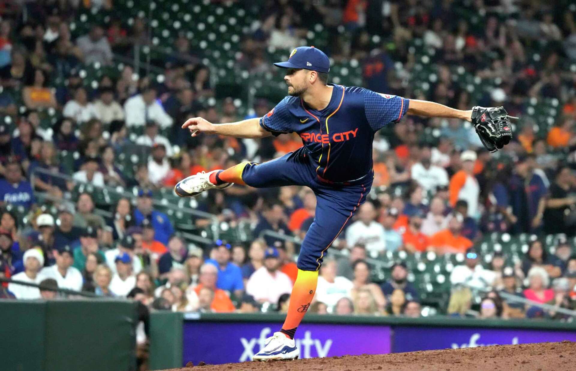 Houston Astros drop series opener to Seattle Mariners