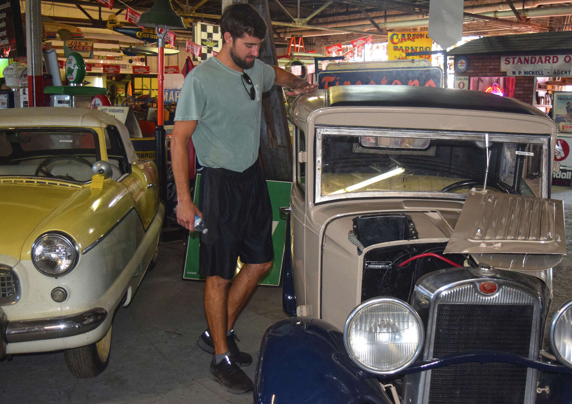 Jack Lukeman of Jacksonville to auction off car collection