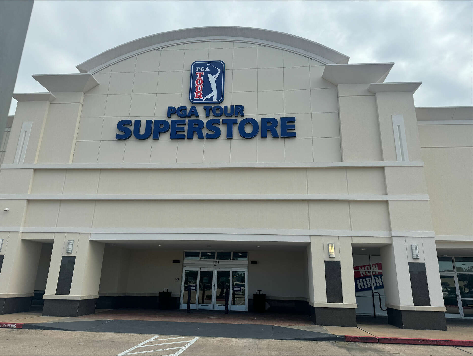 PGA Tour Superstore, which helps new golfers, opens Webster store