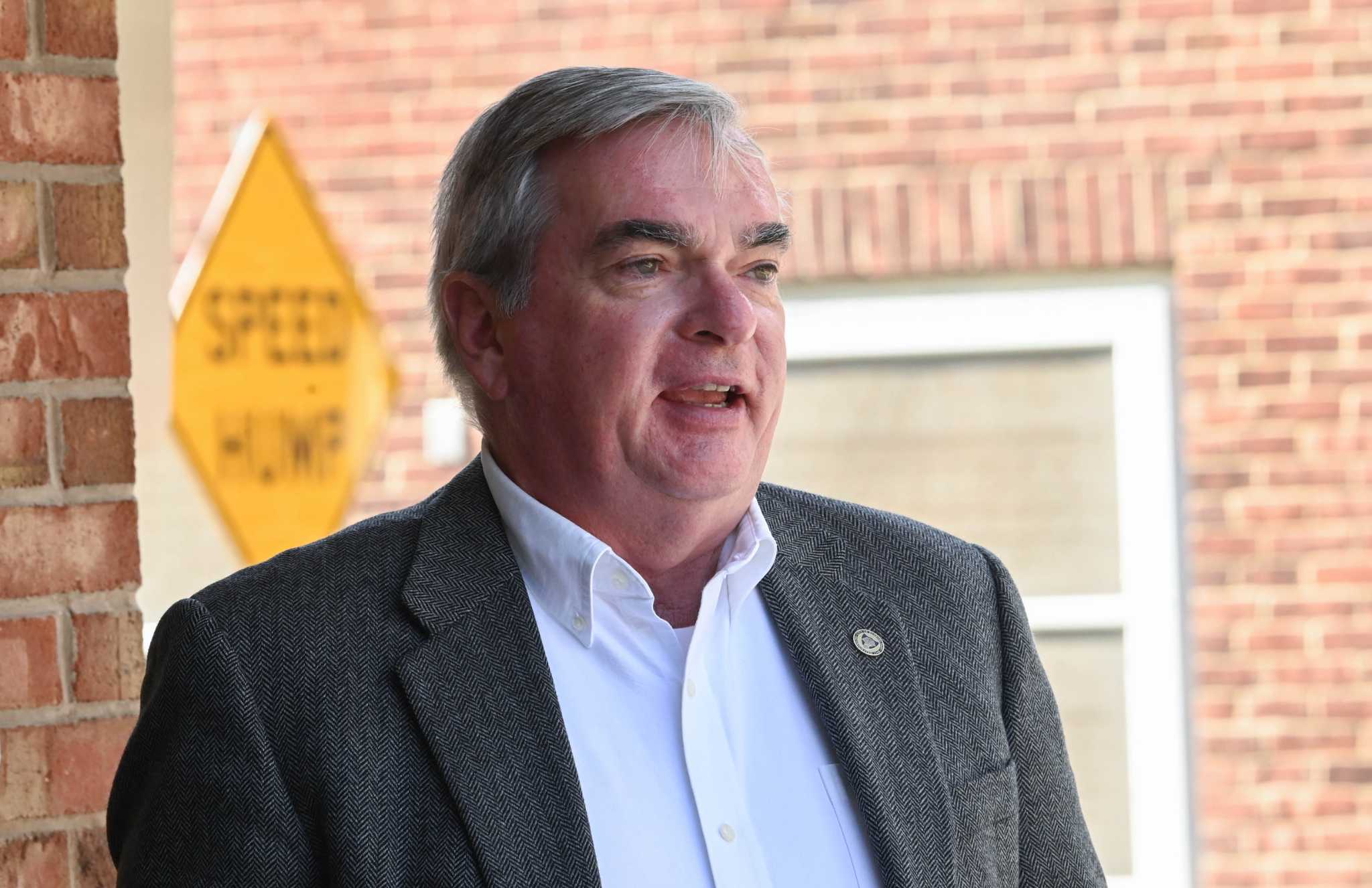 Schenectady building boss under fire for call about 'illegal' workers