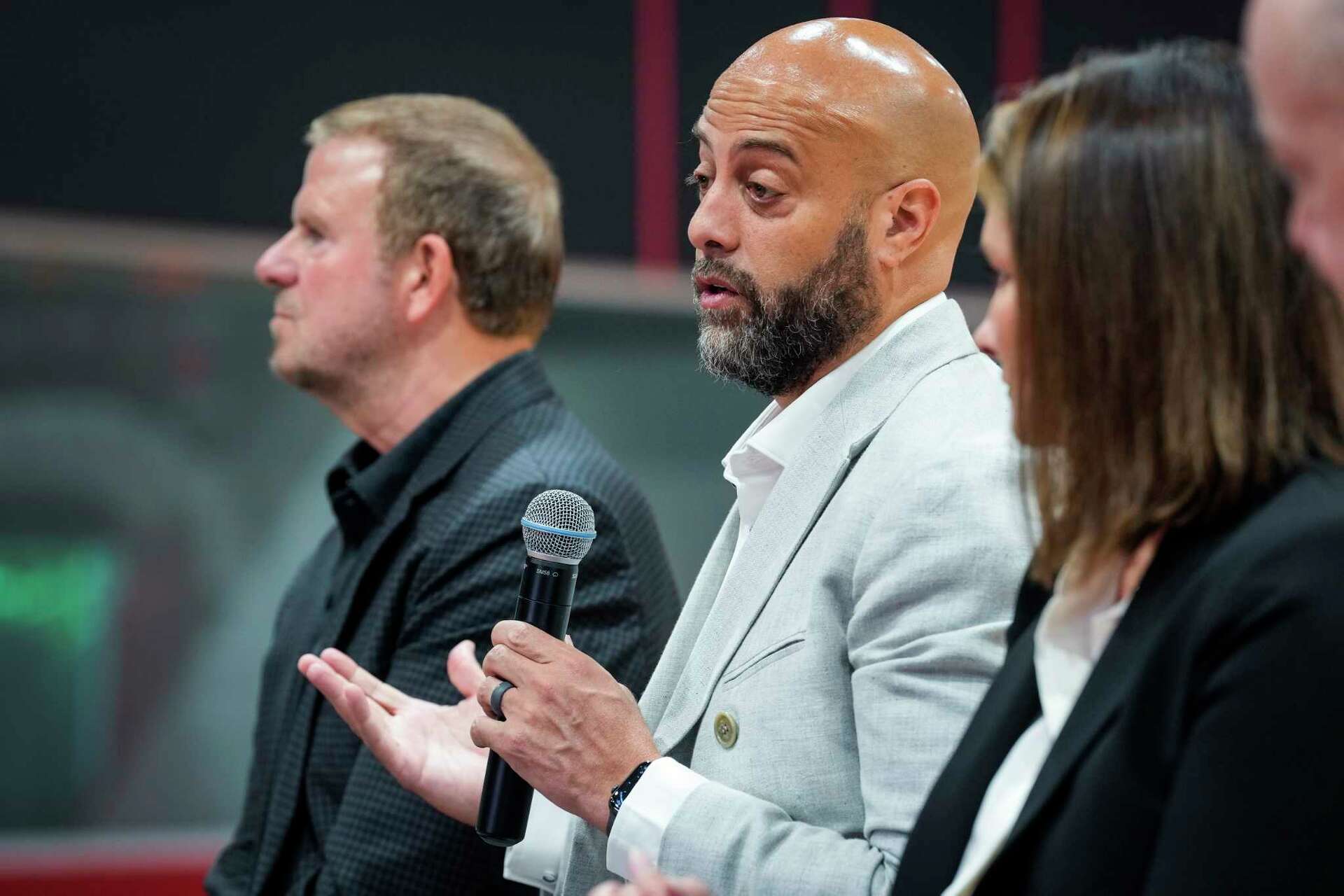 Houston Rockets unveil 'game changer' of a practice complex