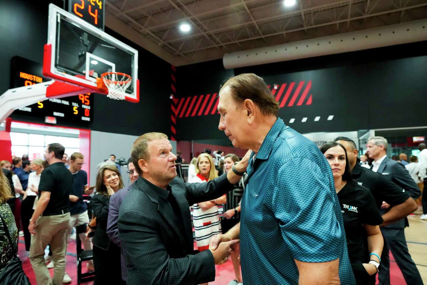 Houston Rockets unveil 'game changer' of a practice complex