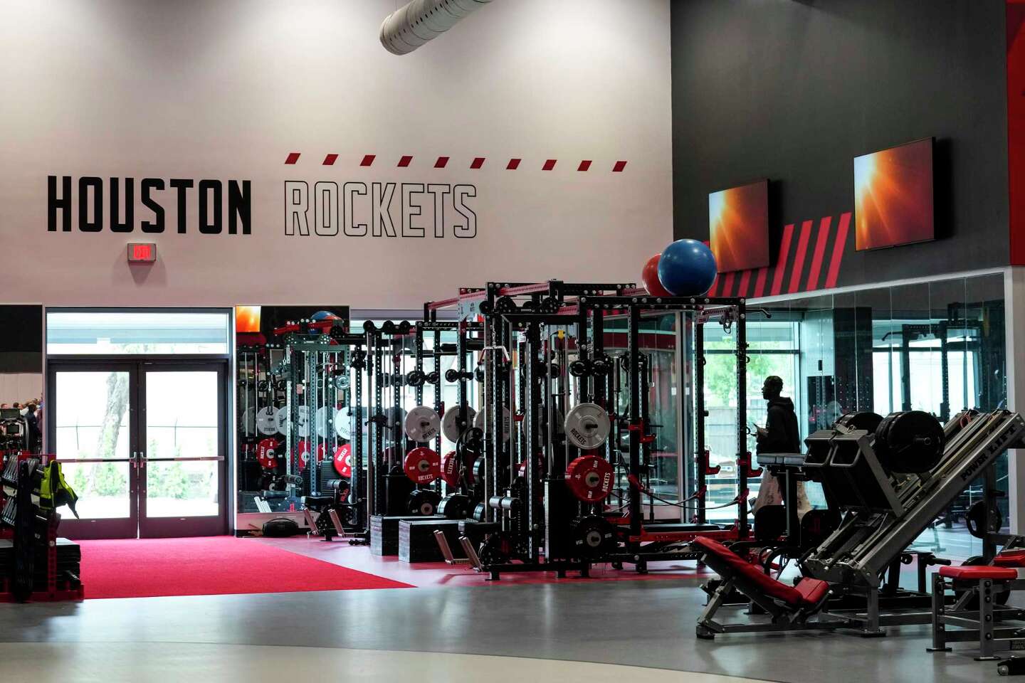 Houston Rockets unveil 'game changer' of a practice complex