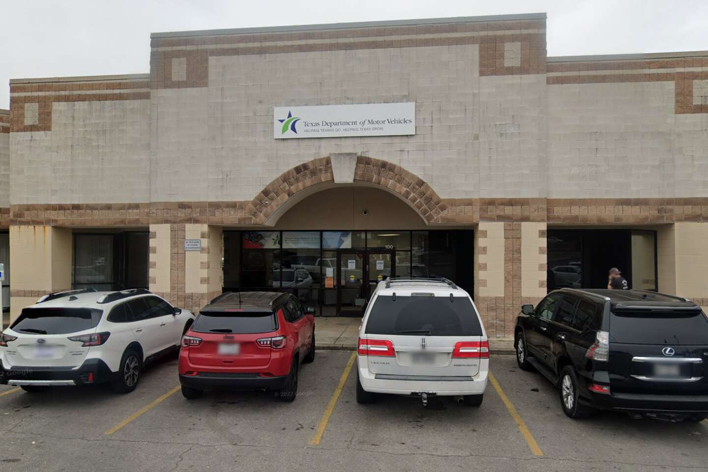 TxDMV relocates regional service center inside San Antonio mall