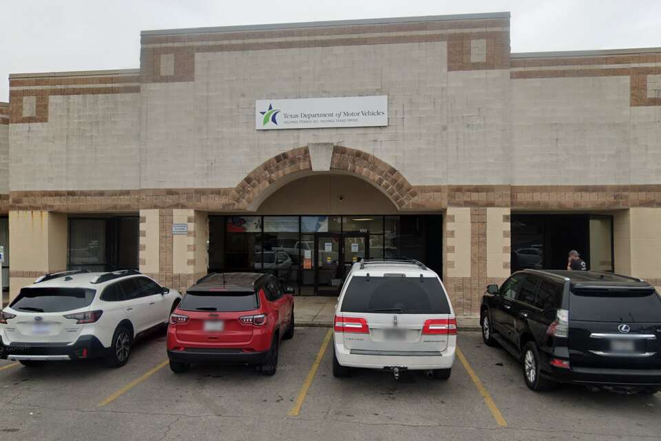 TxDMV relocates regional service center inside San Antonio mall