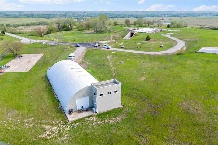 Old Missile Silo Turned Family Home Lists for $750K—and It's a Doomsday ...