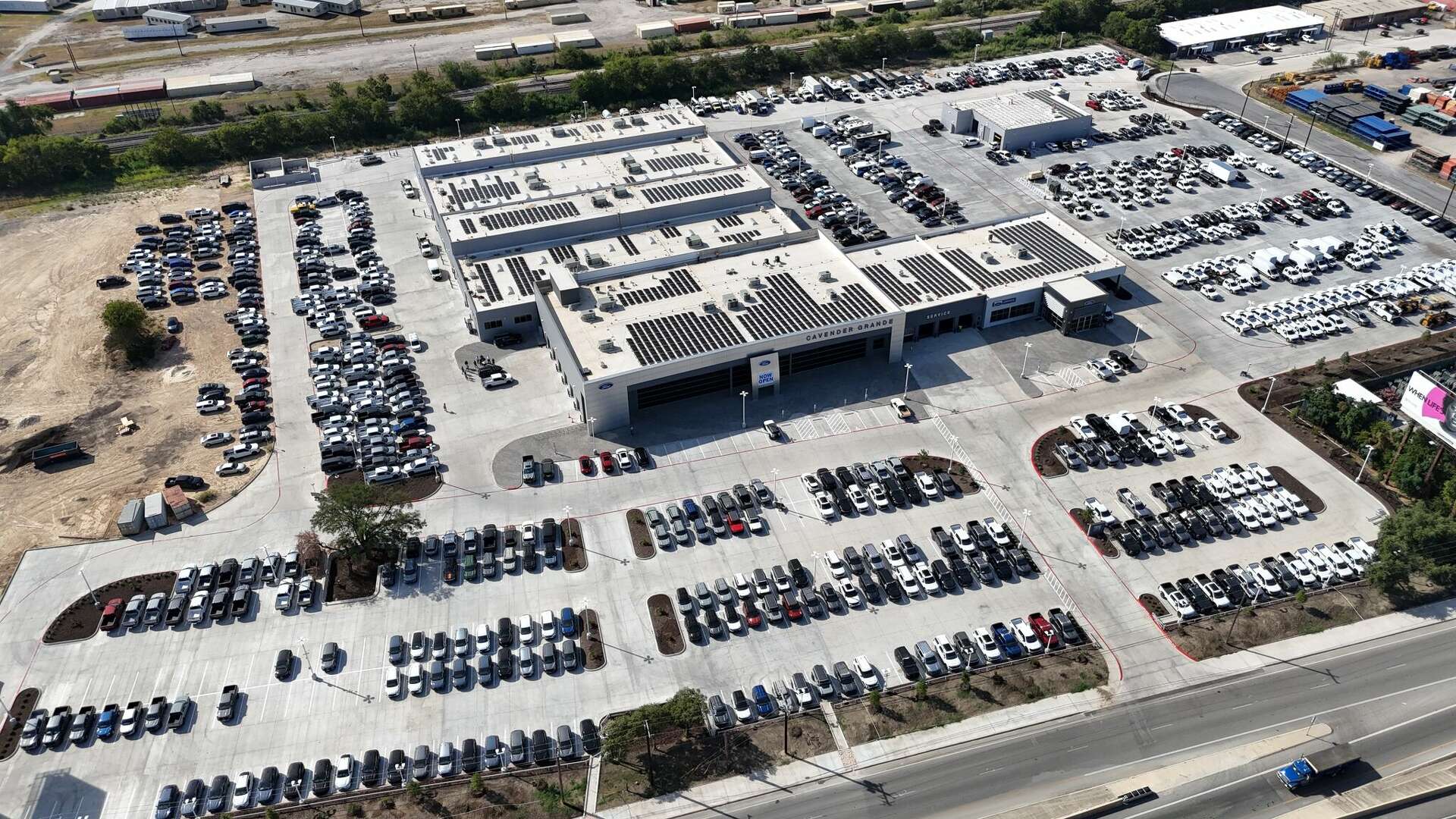 Cavender Grande Ford opens new, larger store at former Splashtown site