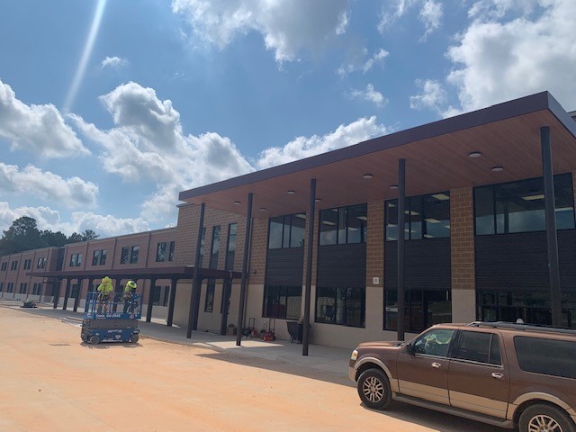 Magnolia ISD new intermediate and junior high named Magnolia Parkway