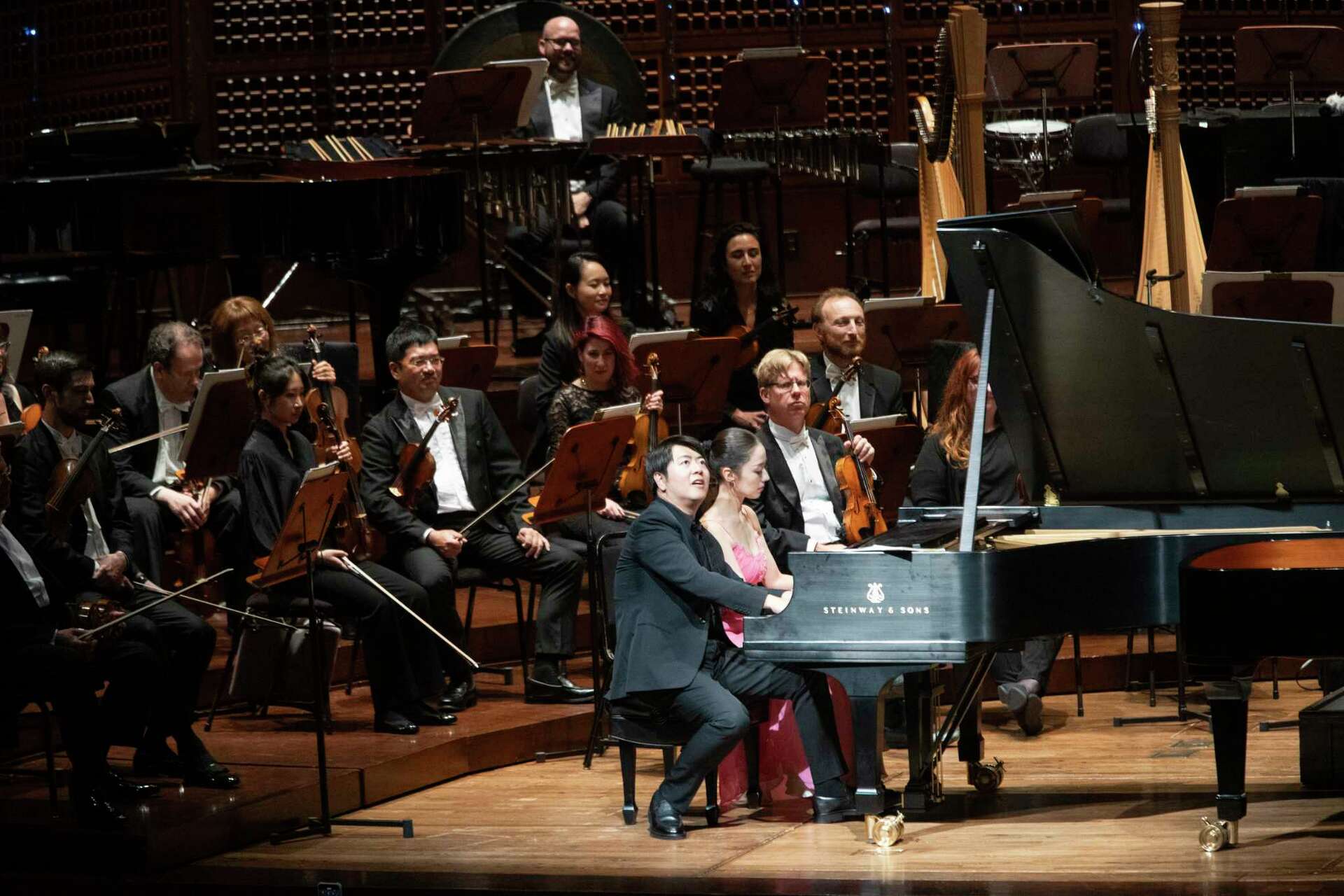 Review: Esa-Pekka Salonen, S.F. Symphony power through gala concert