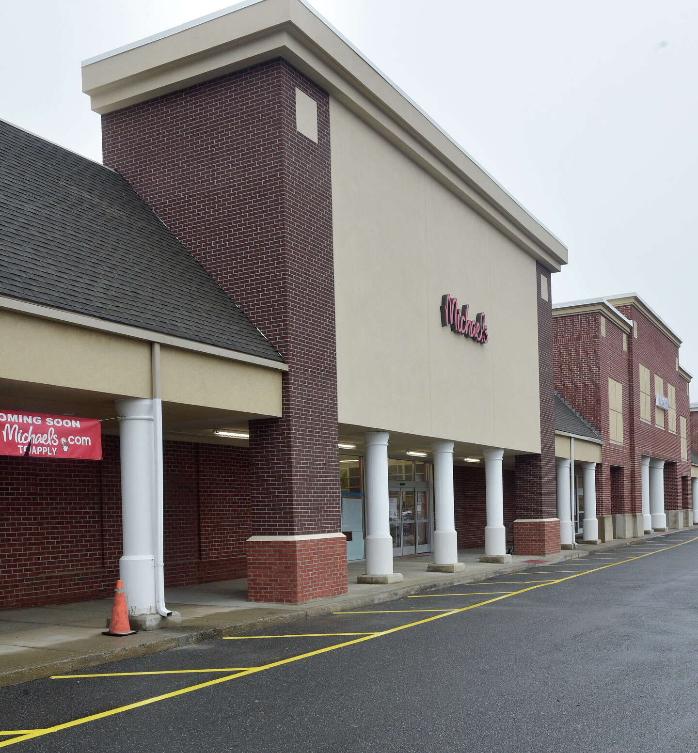 Michaels set for soft opening Oct. 4 in Ridgefield plaza
