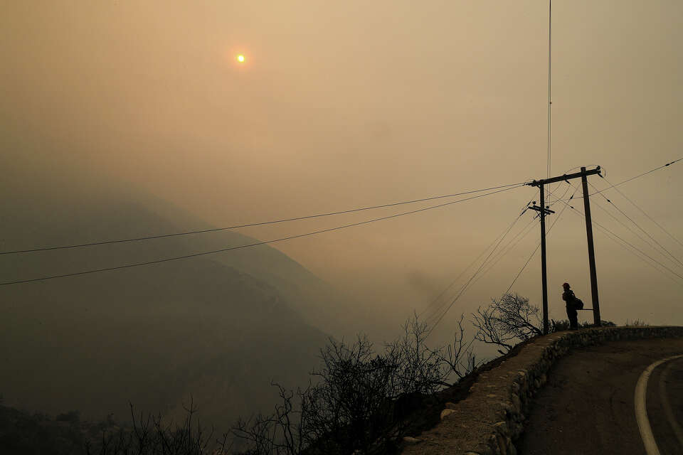 Historic SoCal hiking area to reopen 4 years after Bobcat Fire