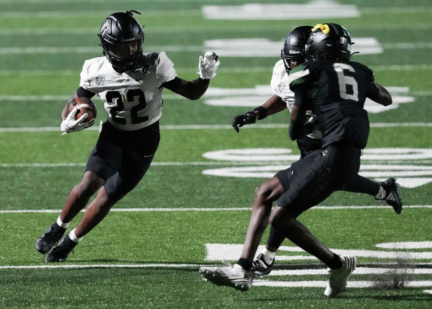 Randle Lions topple Iowa Colony Pioneers to move to 5-0