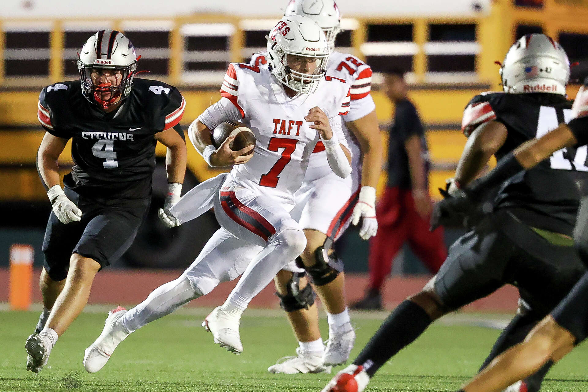 Taft football comes from three scores down to stun Stevens