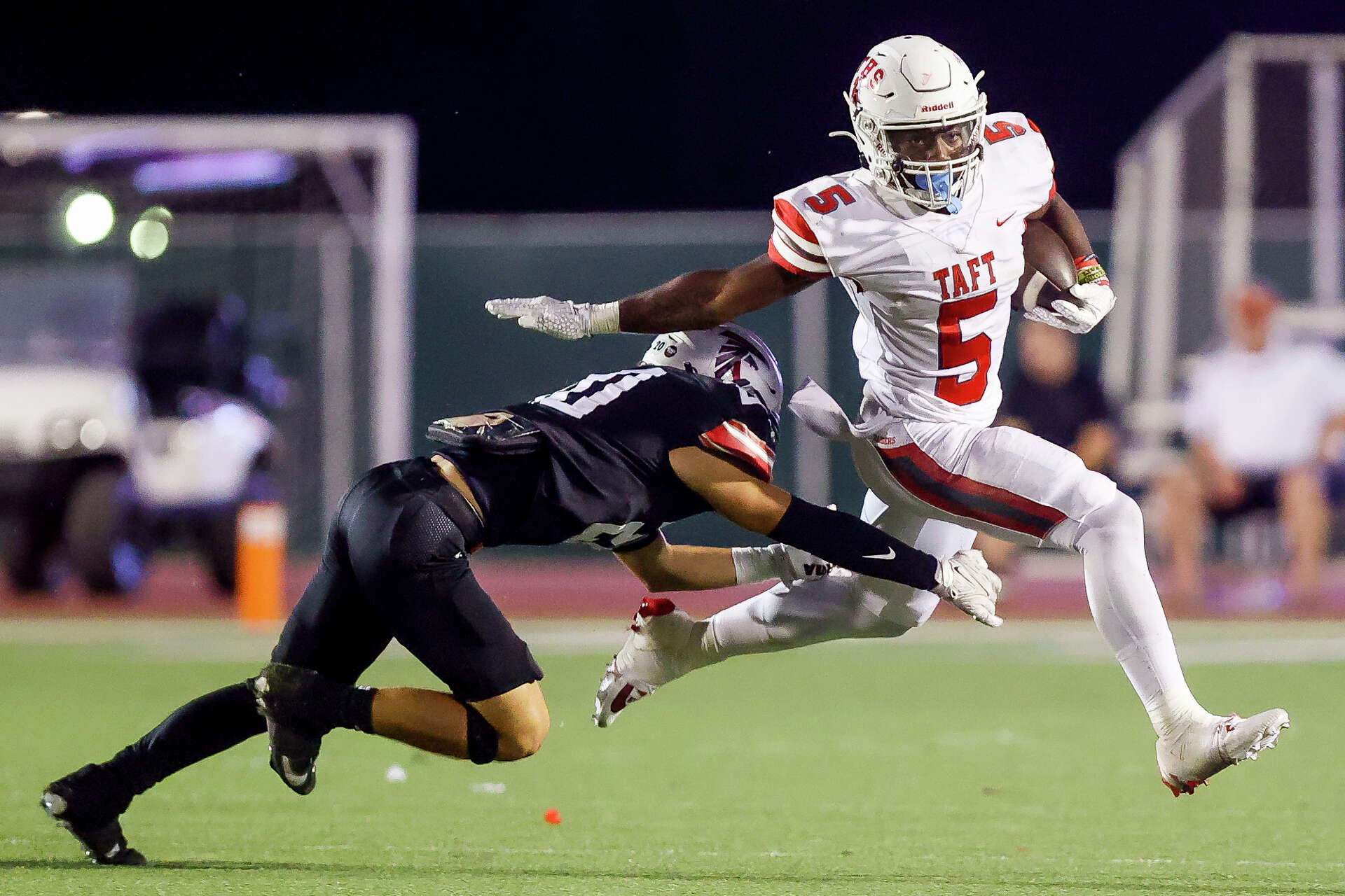 Taft football comes from three scores down to stun Stevens