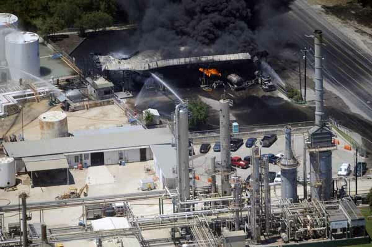 Refinery fire on South Side