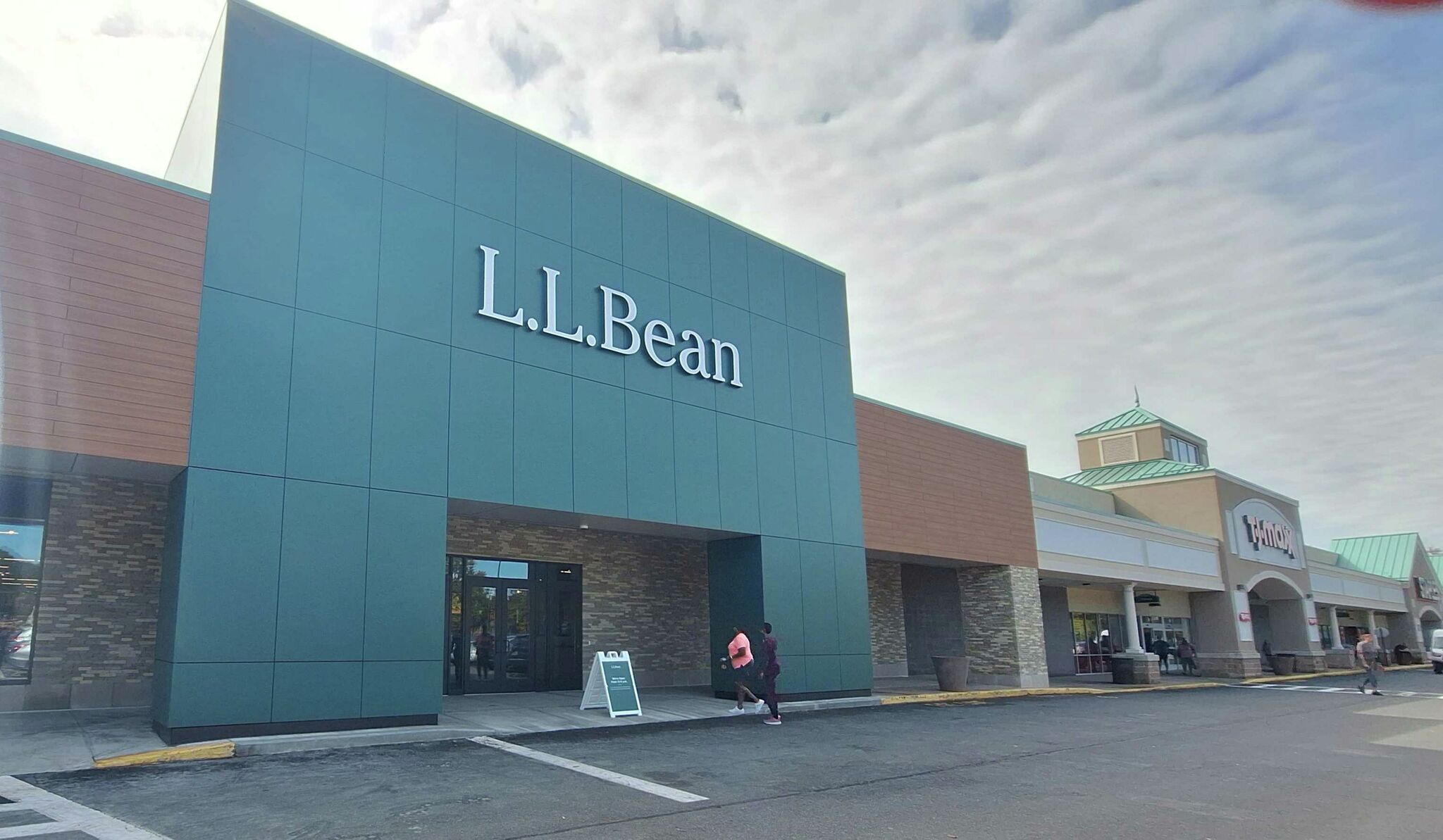 L.L. Bean soft opens its new Enfield store before grand opening Oct. 4