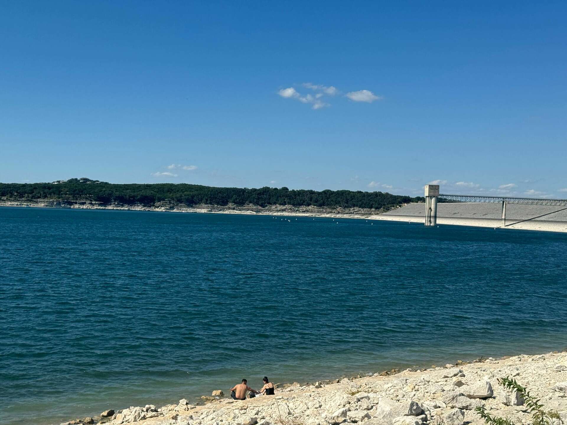 Canyon Lake continues to break historic low water levels