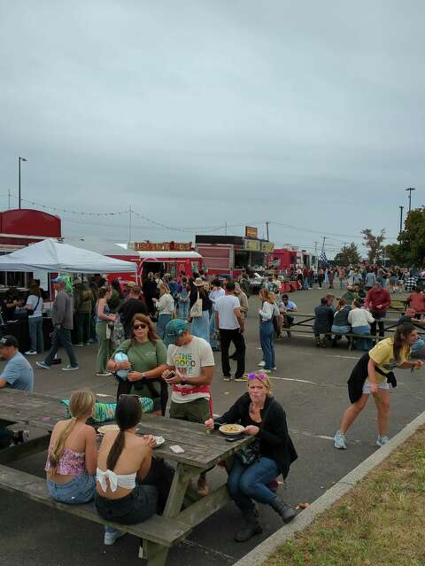 Soundside Saturday lineup draws national crowd of families, friends