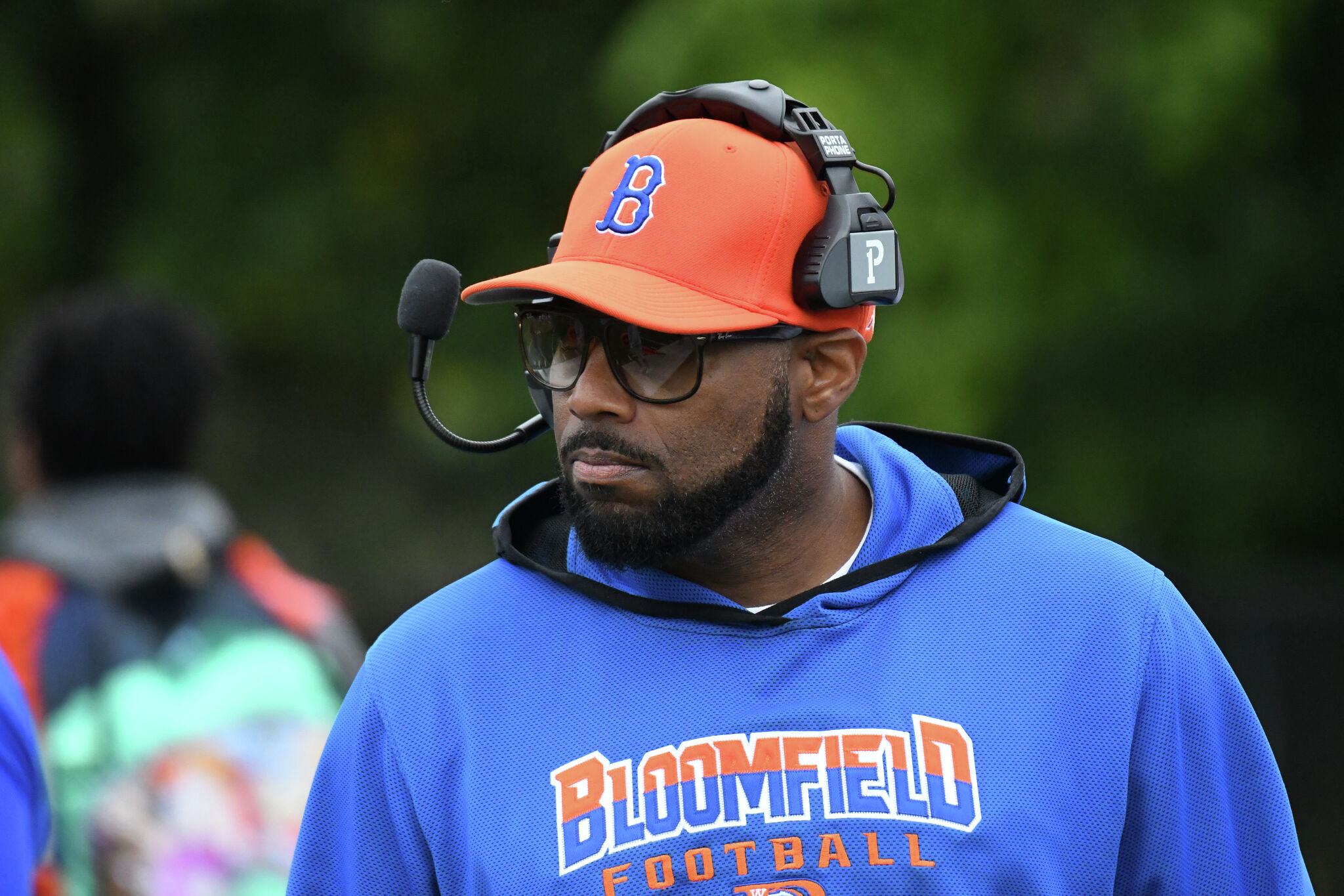 Ty Outlaw resigns as Bloomfield football coach, moves to East Hartford