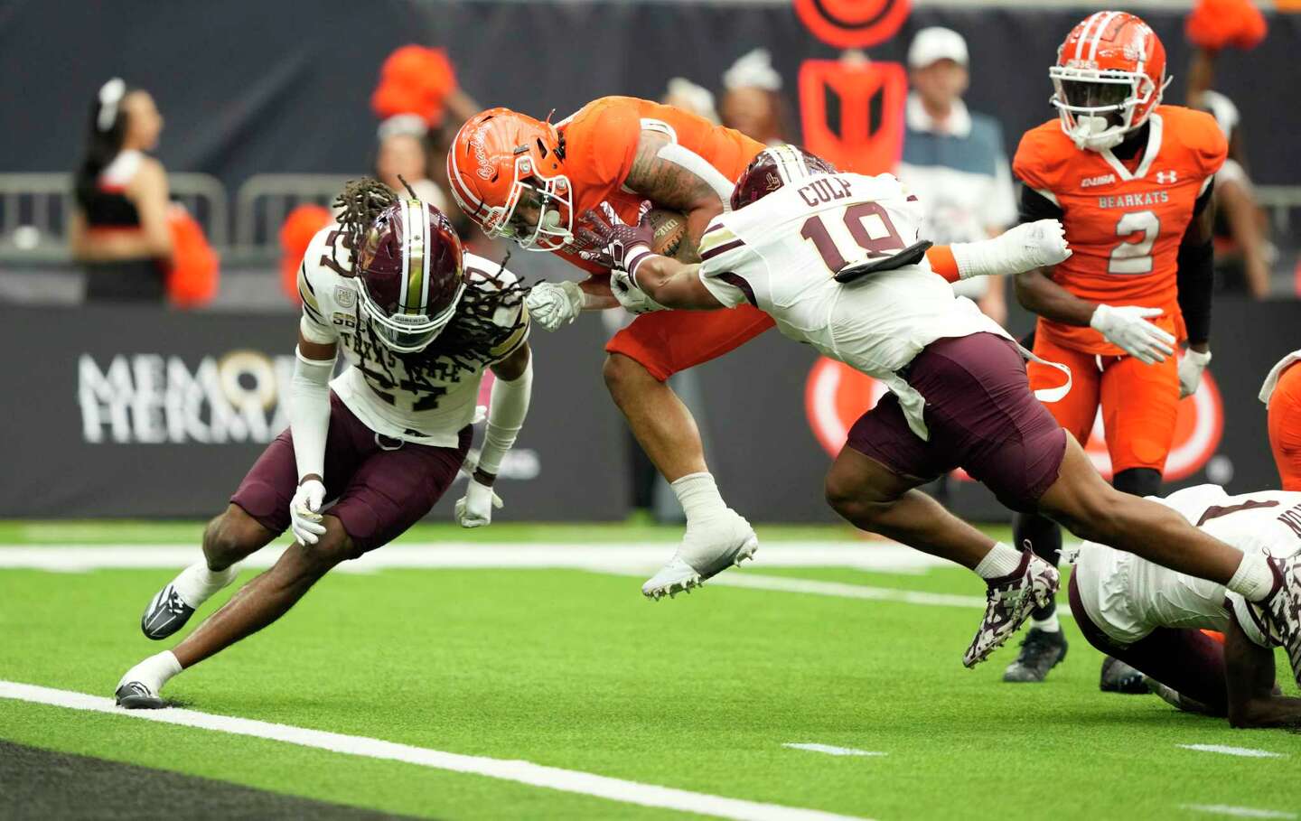 Sam Houston State Bearkats rally past Texas State Bobcats