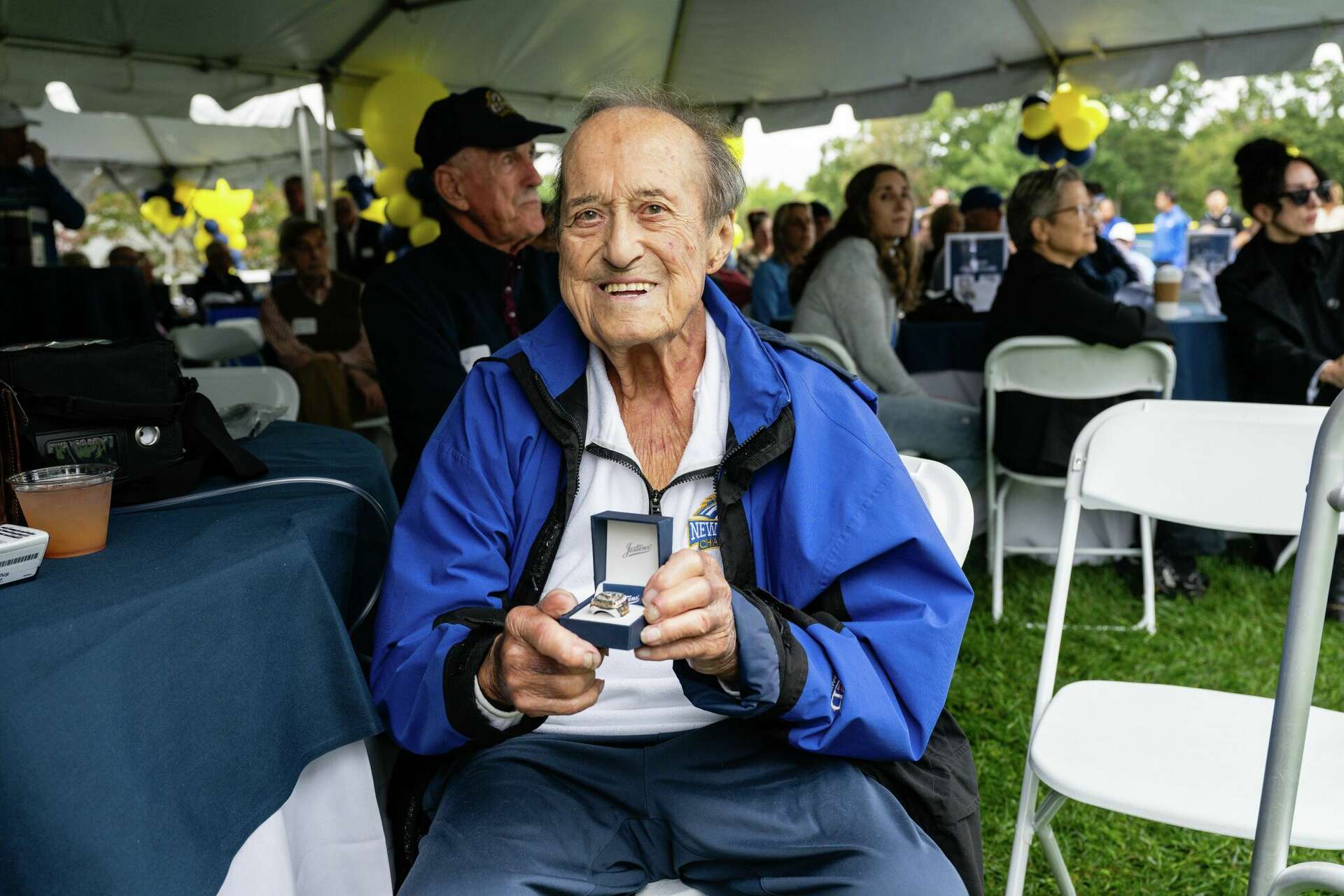 Legendary CT baseball coach Frank 'Porky' Vieira passes away
