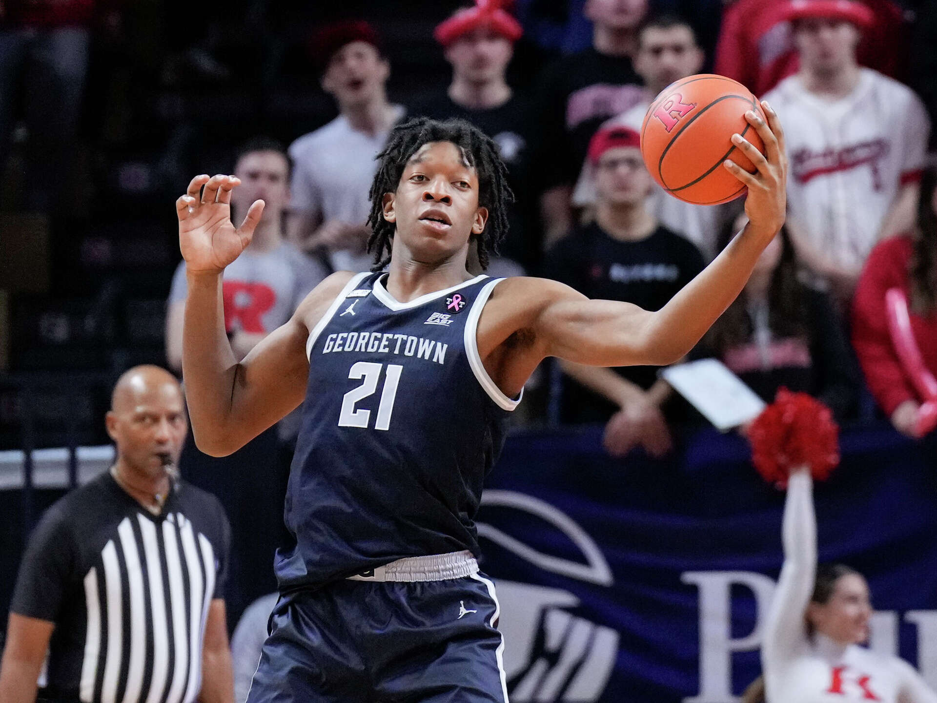 Dikembe Mutombo: Georgia Tech's Ryan Mutombo writes tribute to father