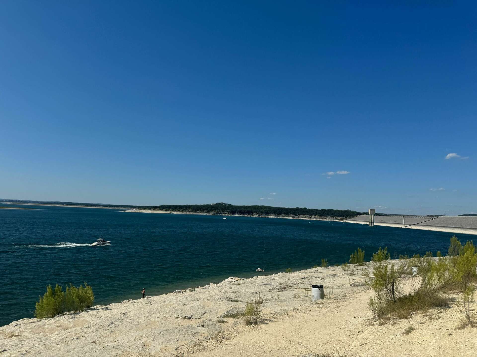 Canyon Lake's last public boat ramp closes as water levels drop