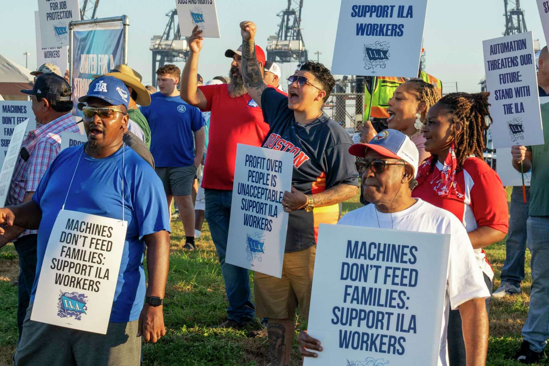 Port of Houston strike underway: Here is what residents should know