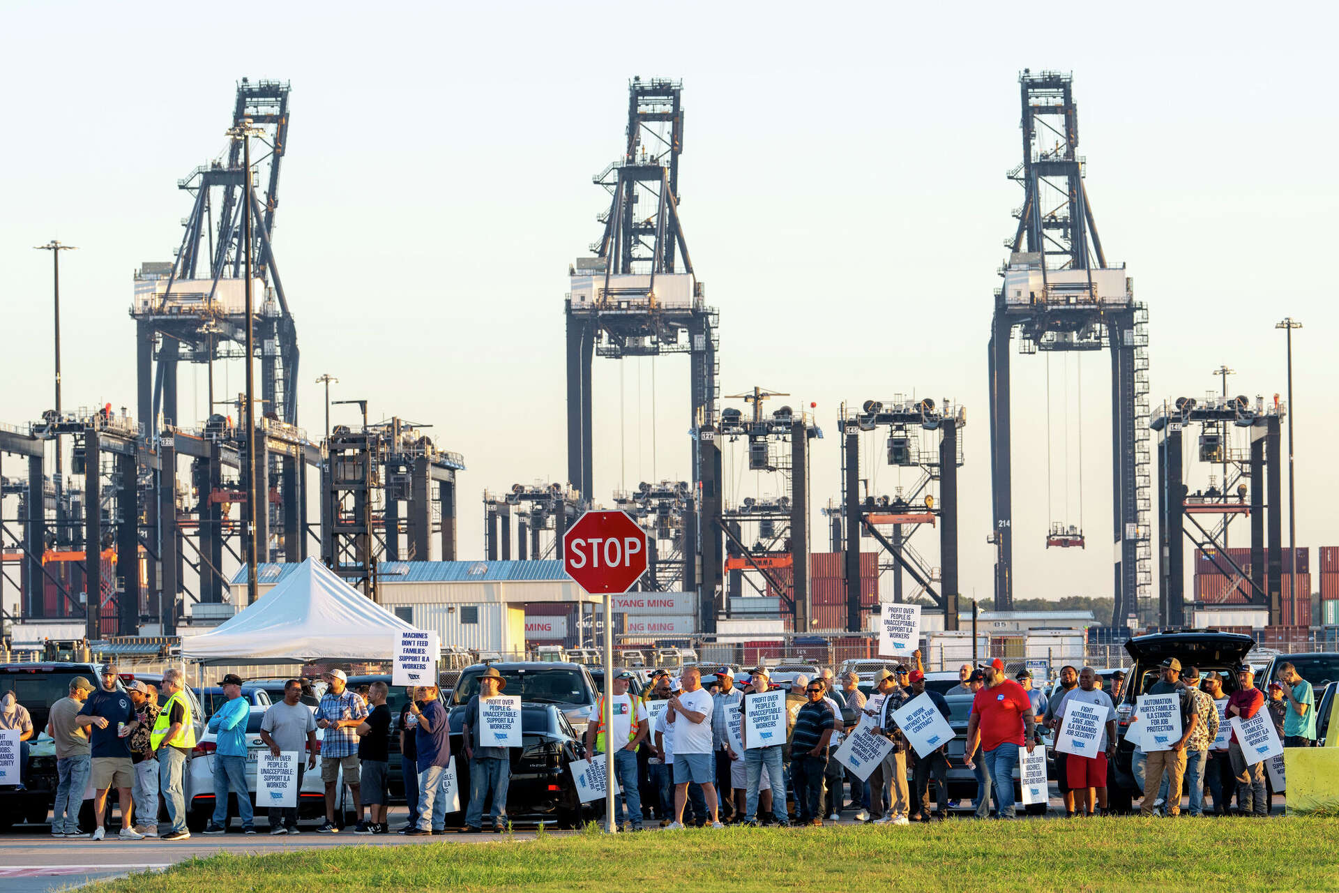 Panic buying due to port strike is unnecessary, Texas expert says