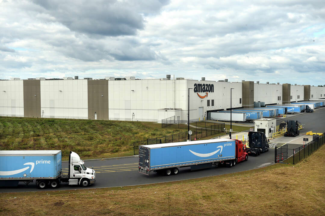 How does Amazon pick its CT locations? Warehouse proposal offers clues