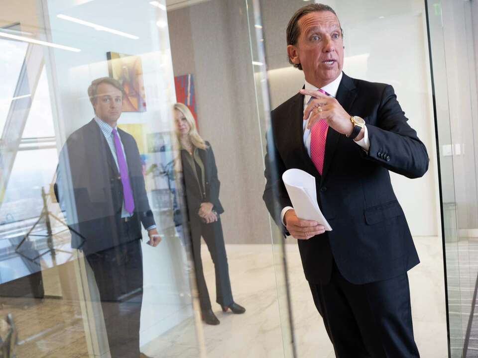 Tony Buzbee: Things to know about the famous Houston lawyer.