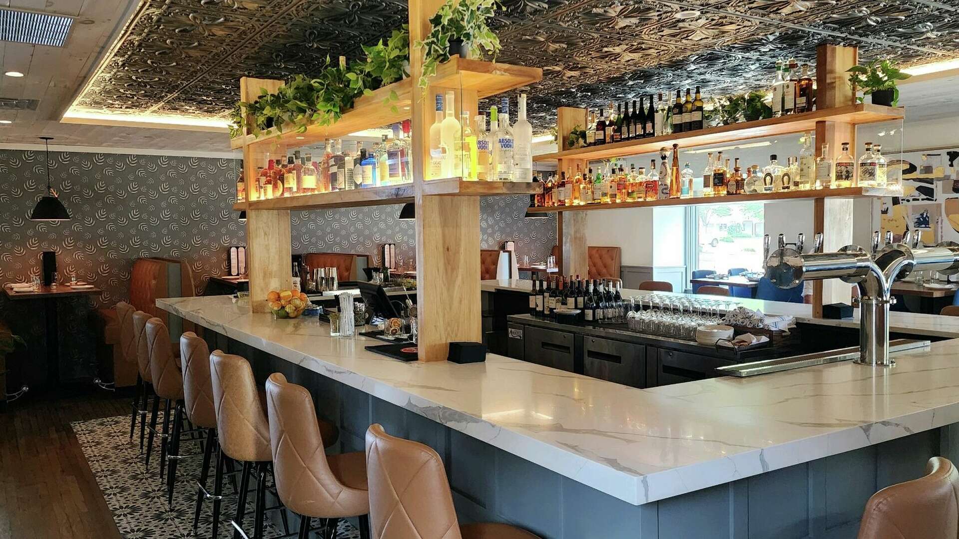 Woodbury's Good News Restaurant & Bar reopens with new ownership