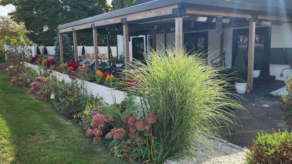 Woodbury's Good News Restaurant & Bar reopens with new ownership