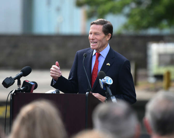 How Norwalk couple's kayak trip changed the fate of Manresa Island