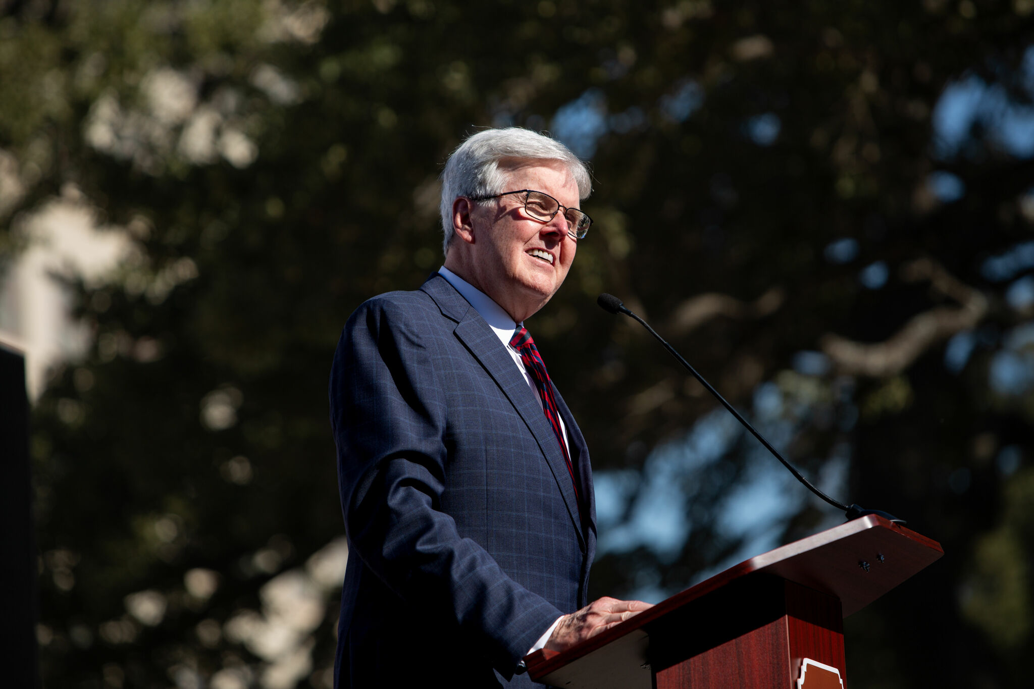 Lt. Gov. Dan Patrick wears the pants in the Texas Legislature