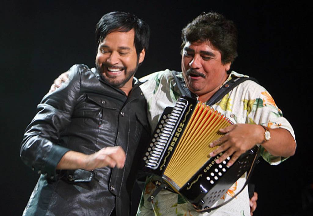 'MafiaManiacs' celebrate with Tejano legends