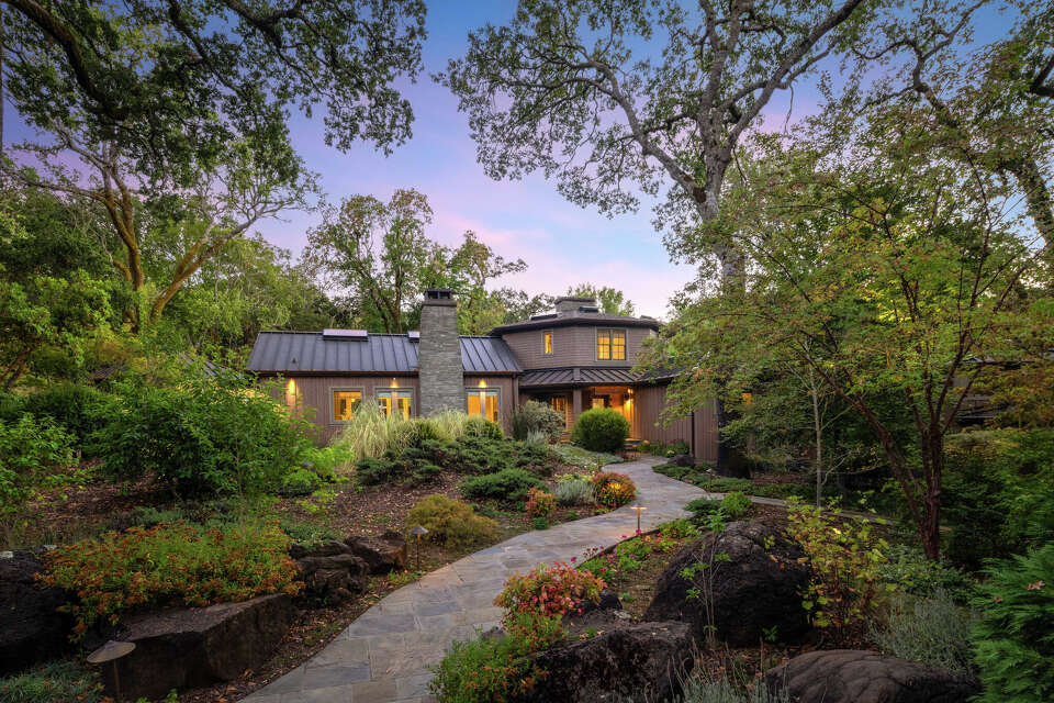 Jack London's historic Bay Area home hits market for staggering sum