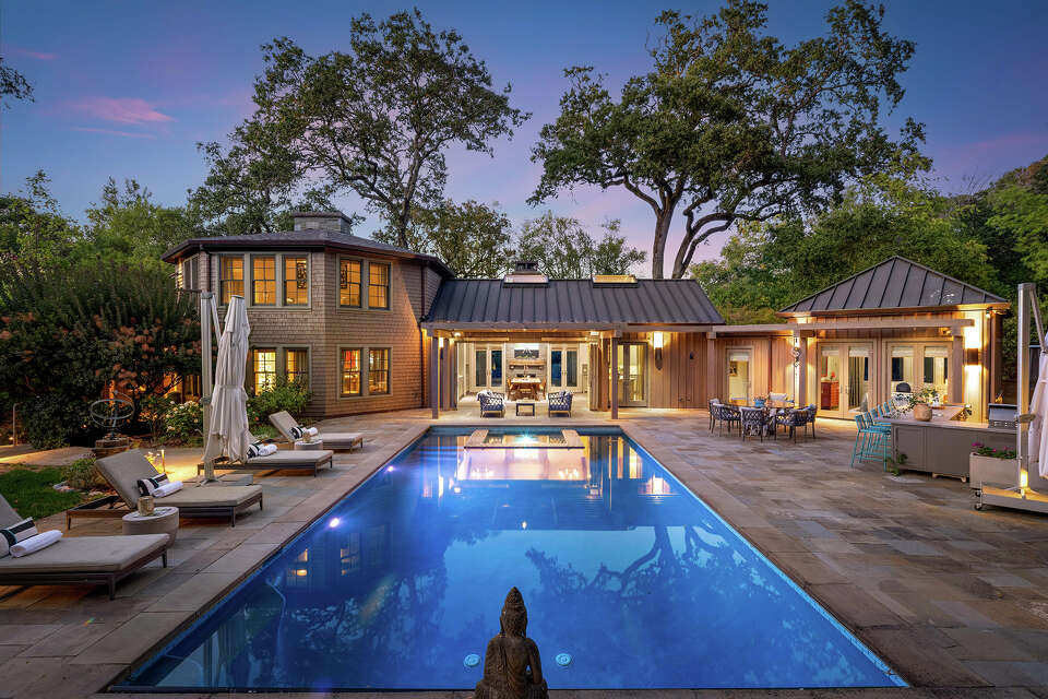 Jack London's historic Bay Area home hits market for staggering sum