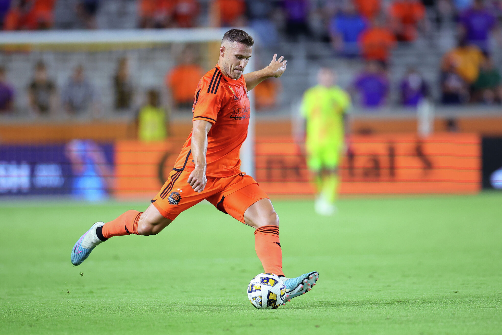 Erik Sviatchenko scores as Houston Dynamo beat New England Revolution