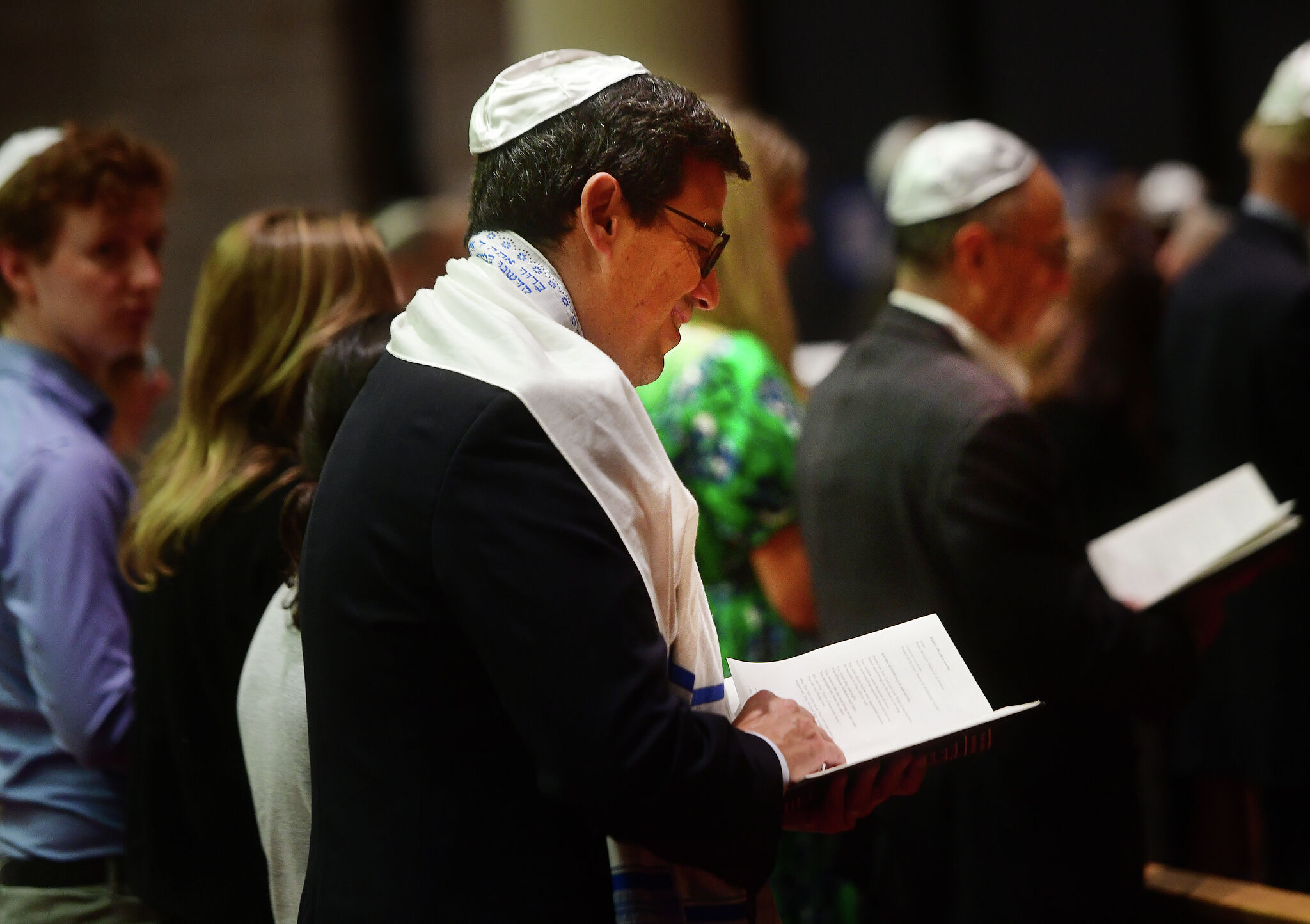In Photos: Greenwich's Temple Sholom celebrates start of Rosh Hashanah