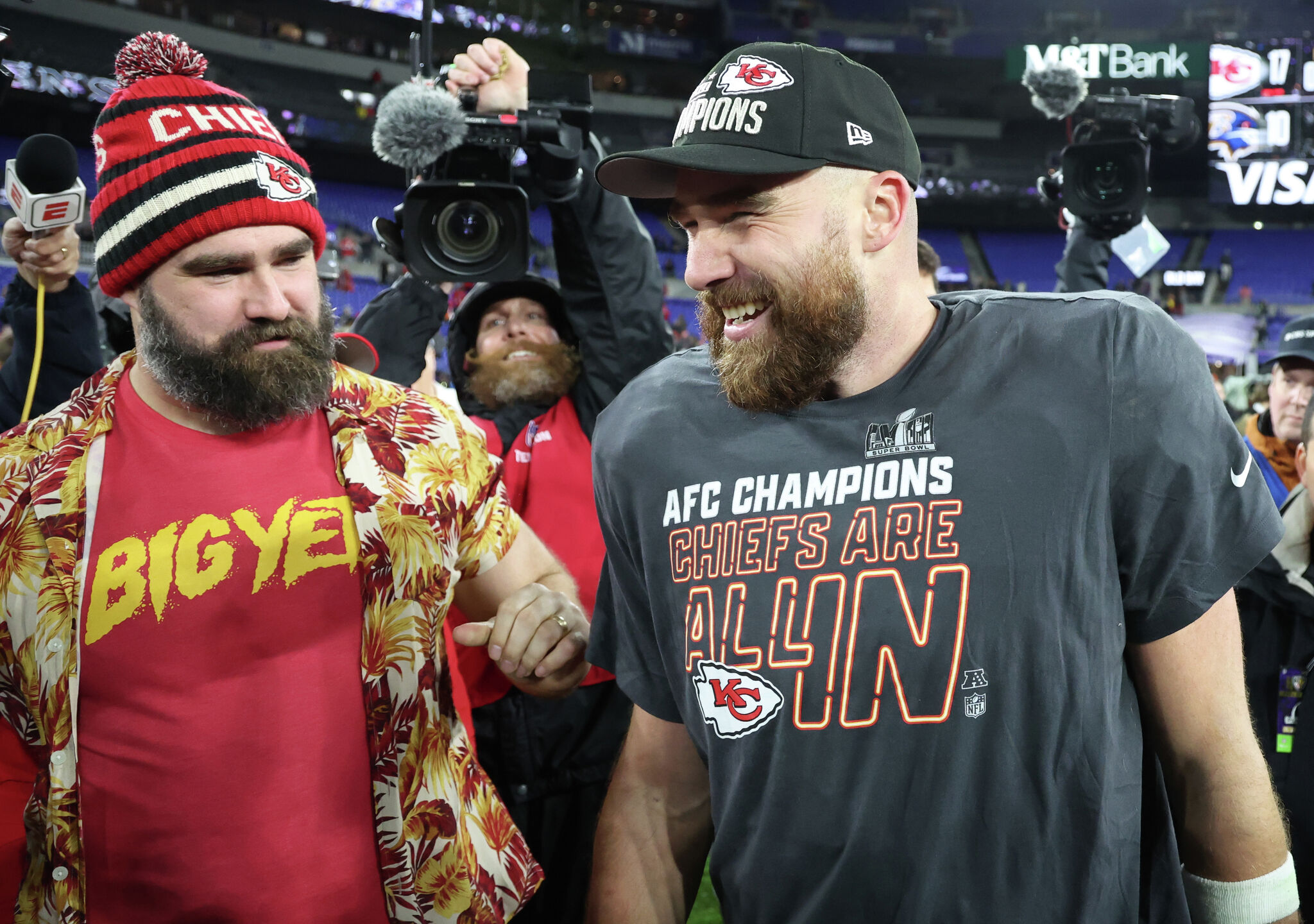Jason Kelce, Jimmy Fallon: CT celebrity sightings and news, Oct. 2024