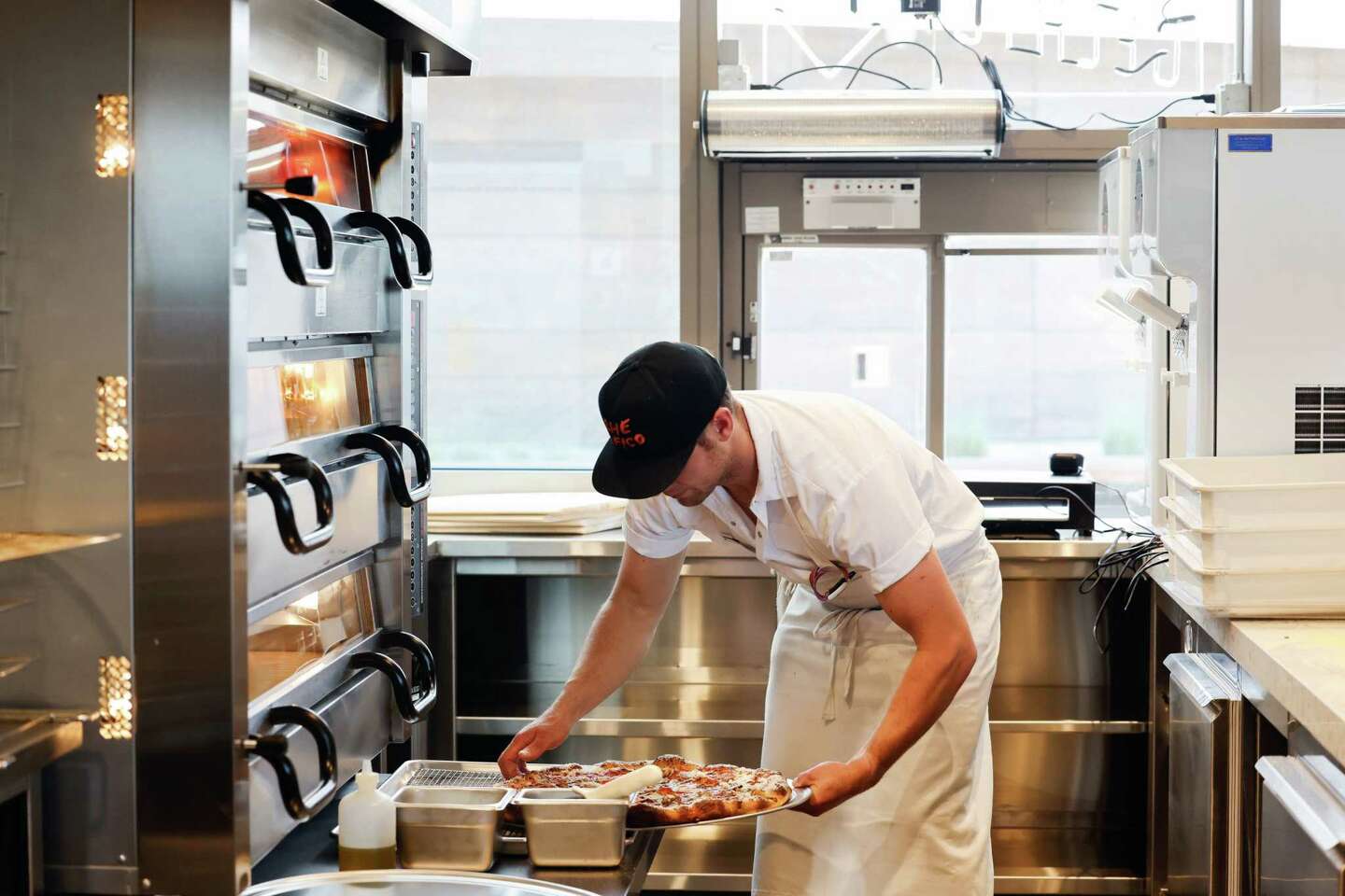 Che Fico Pizzeria opens in SF with popular sourdough pizza