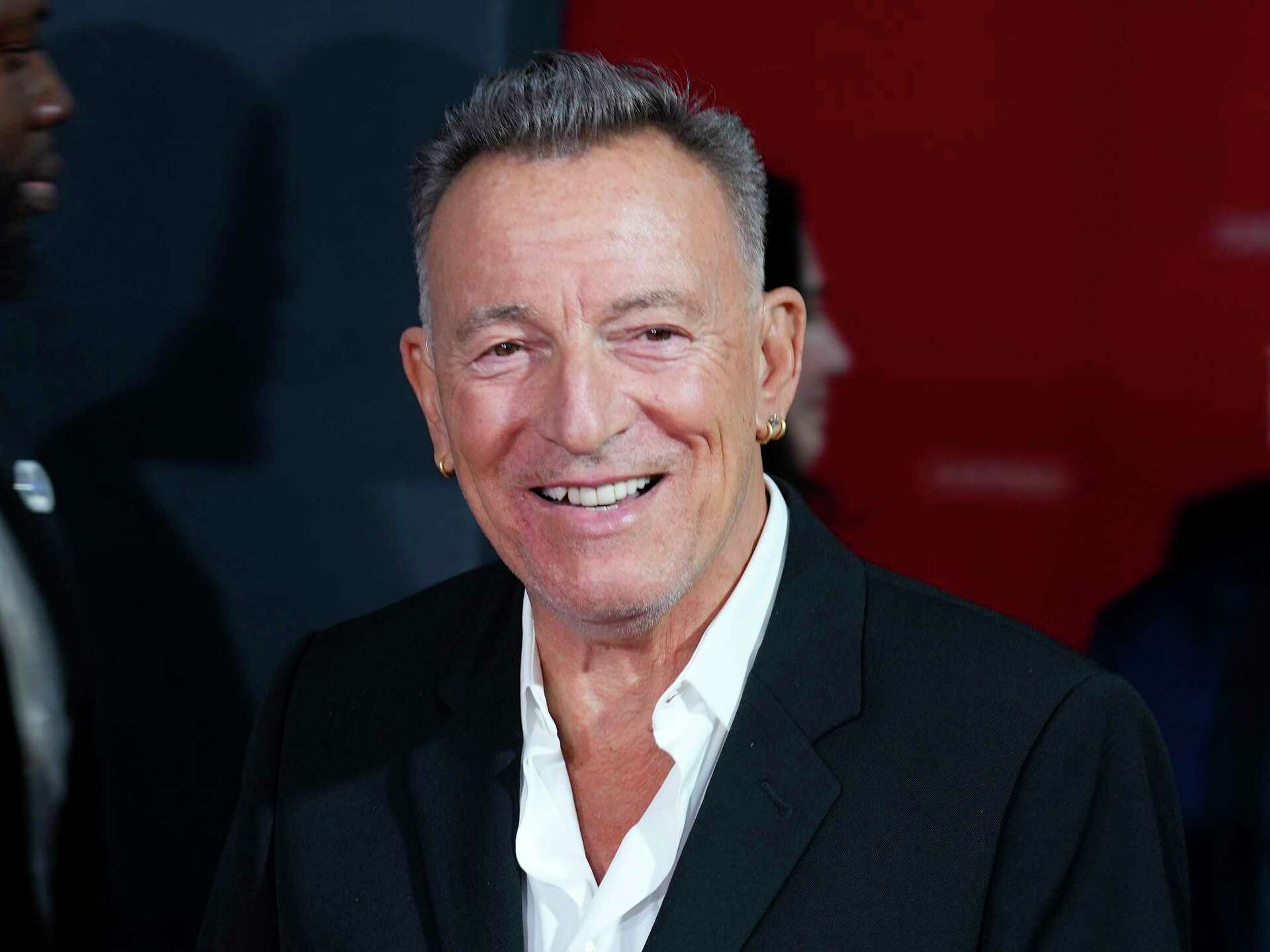 “ONE LAST RIDE”: BRUCE SPRINGSTEEN ANNOUNCES HIS FINAL CONCERT — A ...