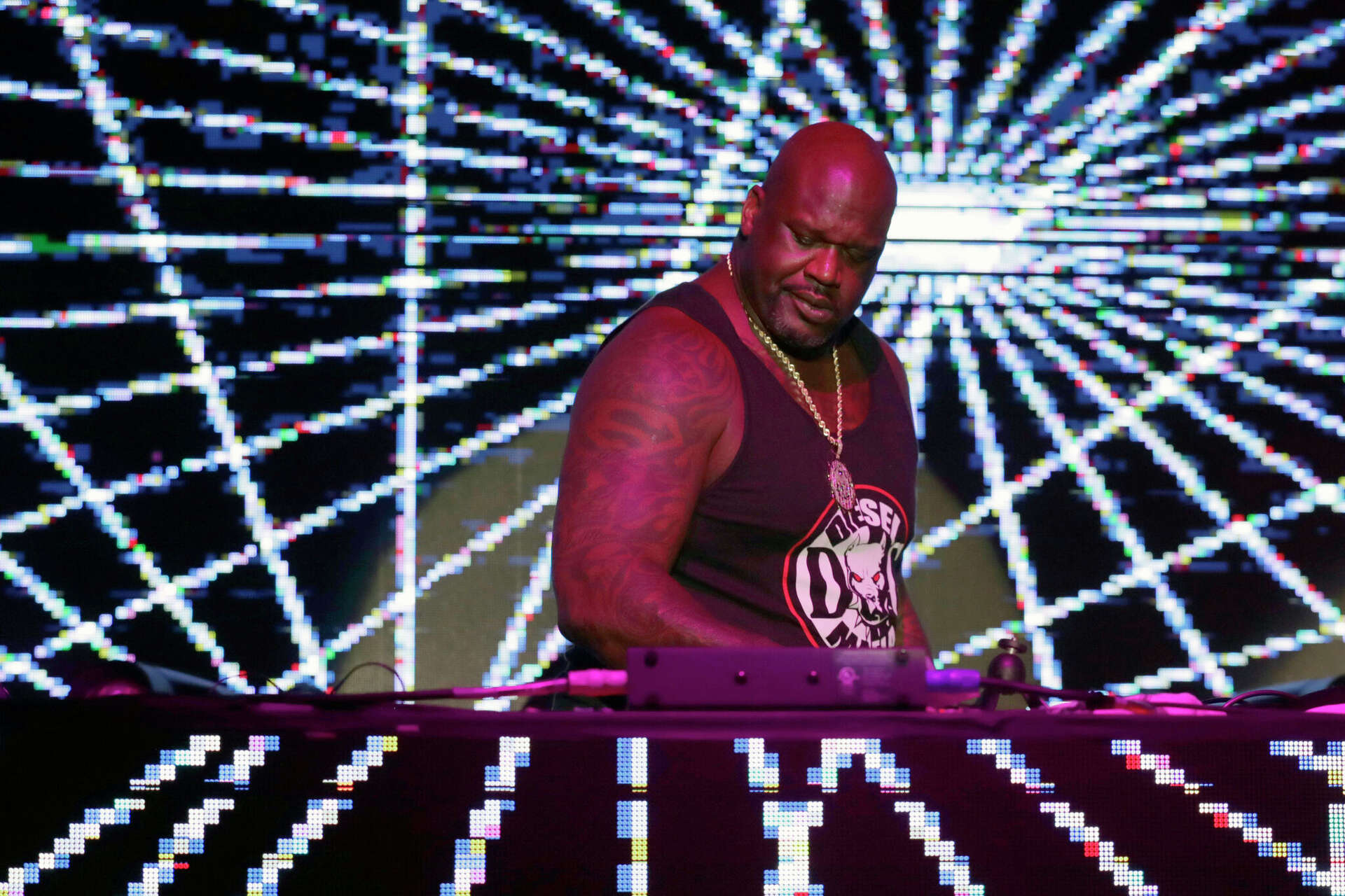 Watch: You can be Texas icon Shaquille O'Neal in Fortnite